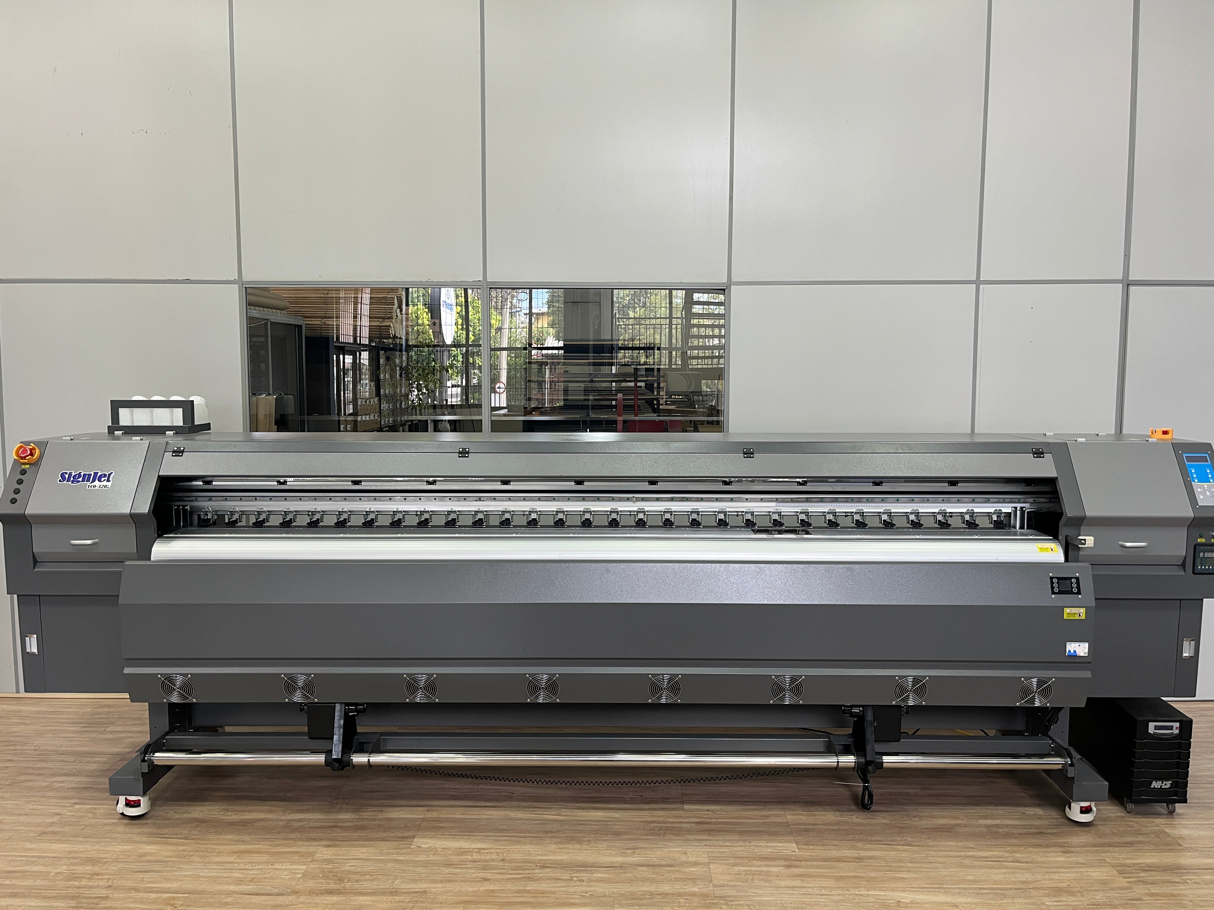 Signserra Suprimentos - Signjet ECO-3200 Impressora Eco Solvente